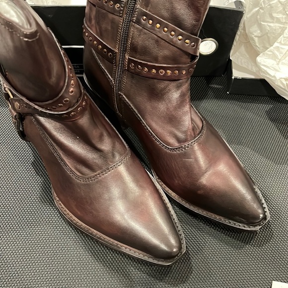 Vintage Foundry | Shoes | Vintage Foundry Boots Women Alissa Size 8 ...